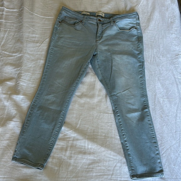 Universal Thread | Jeans | Universal Thread Light Skinny Jeans | Poshmark